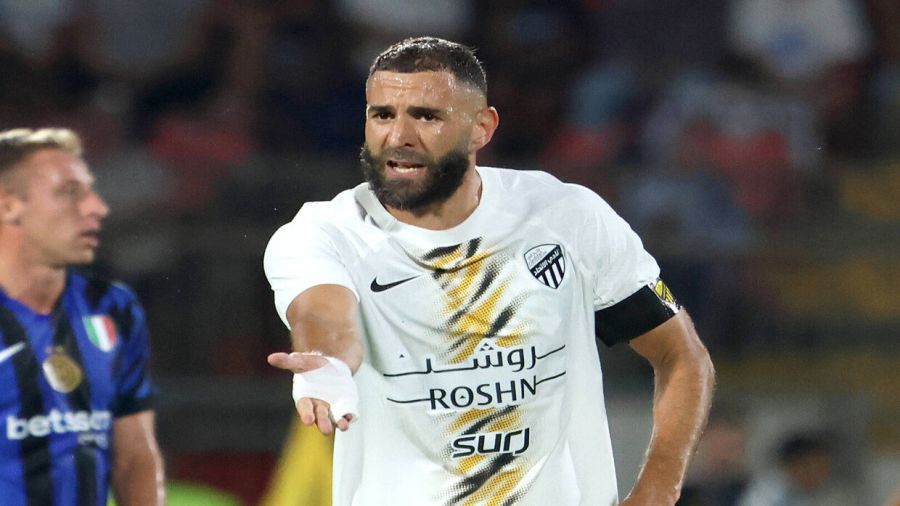 كريم بنزيما يدرس اعتزال كرة القدم والالتحاق بمهمة جديدة | مدار الساعة